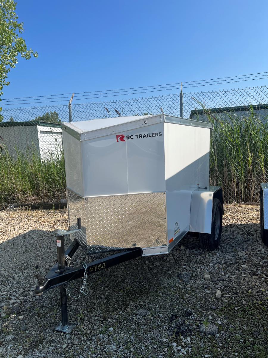 RDLX RDLX 4 x 6 SA FLAT TOP WEDG ENCLOSED TRAILER BY RC | Big Tex ...