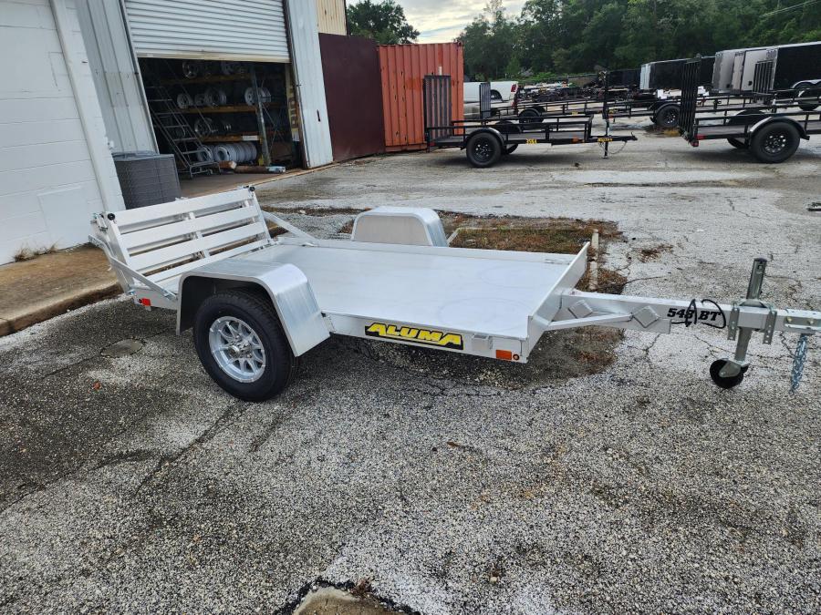 Remolque utilitario Aluma 548B Aluma SA de 54" x 96", puerta plegable ...